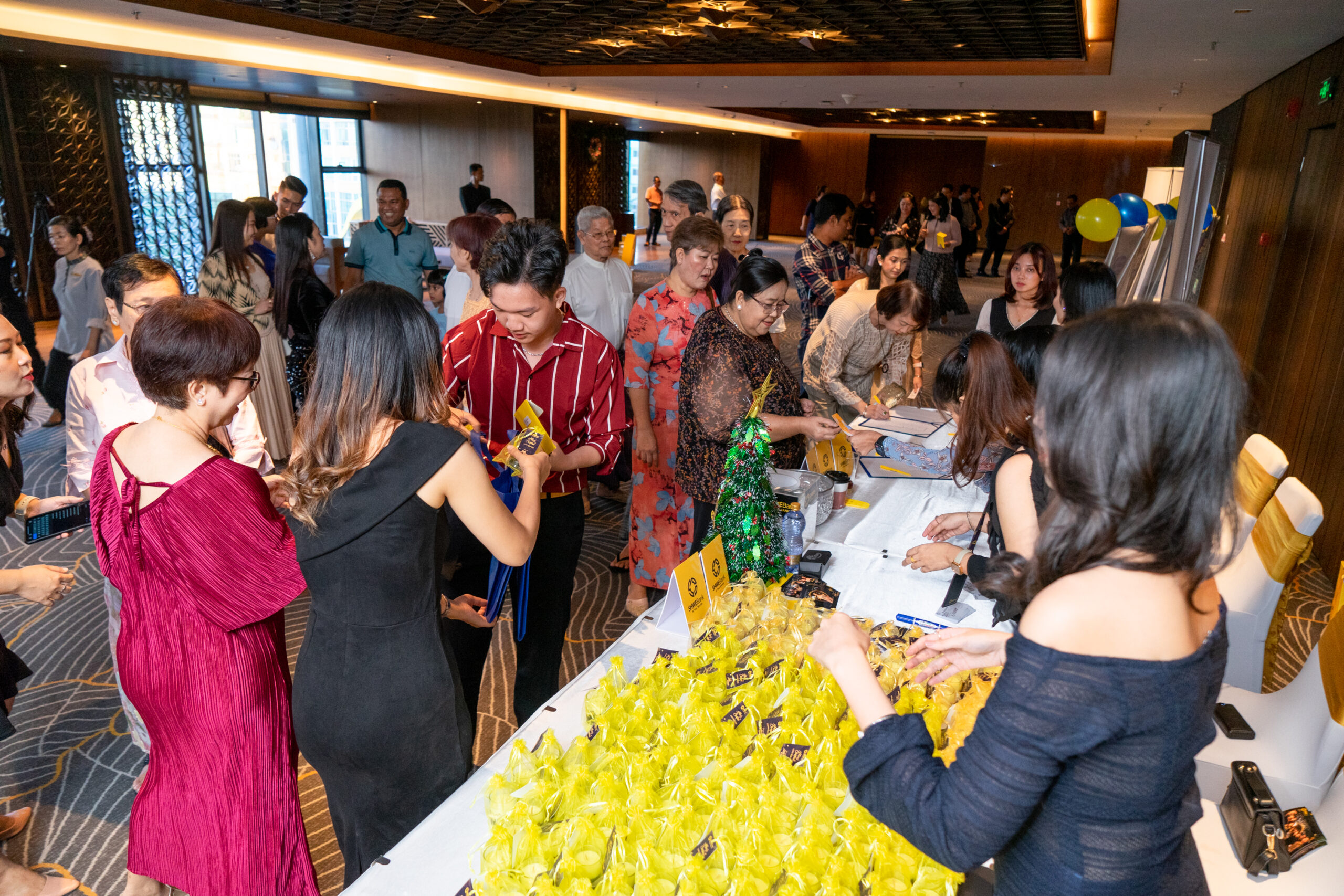 SHWE Bank Premier Banking Anniversary & Year End Gala Dinner - SHWE Bank